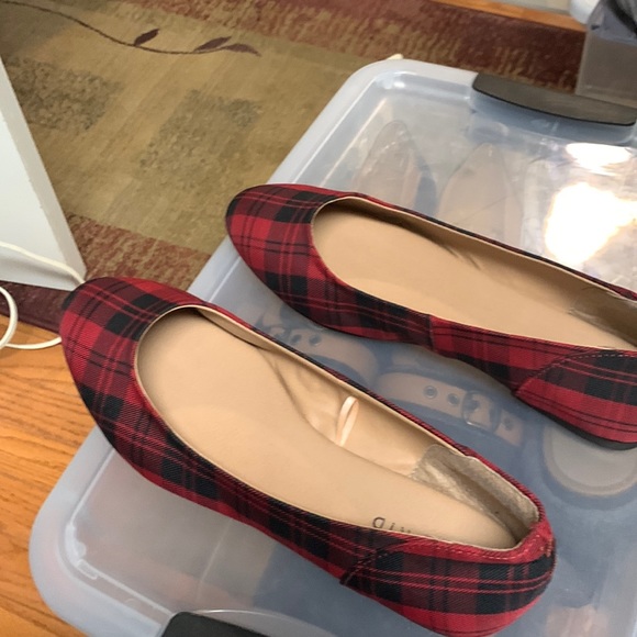 torrid | Shoes | Torrid Red Plaid Flats 95 W Super Cute | Poshmark